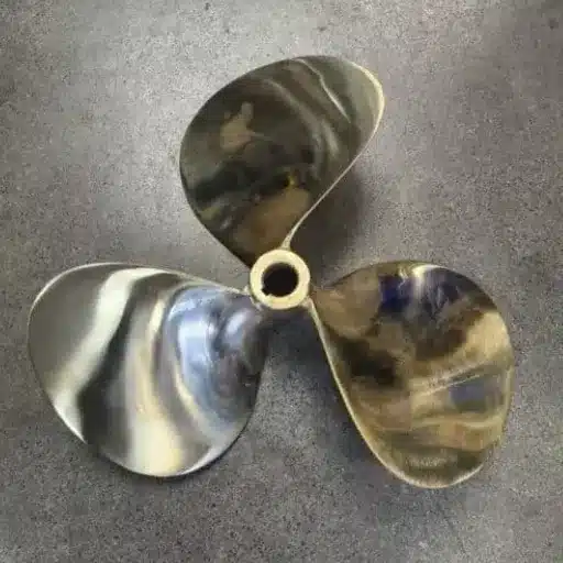 Best Propeller Material for Saltwater: Complete Guide by Boat Type ...